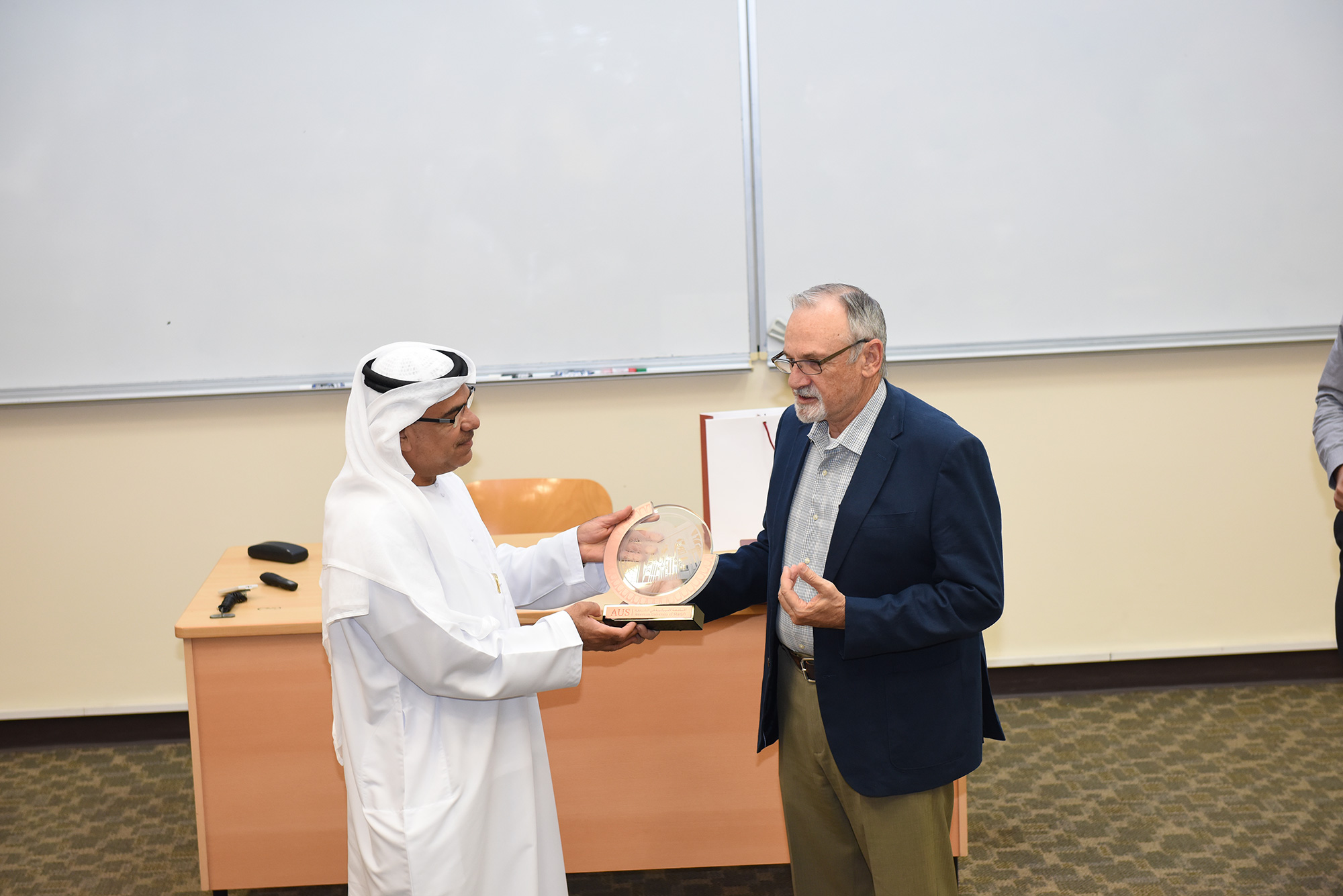 Forensic science expert hosts lecture at AUS | American University of ...