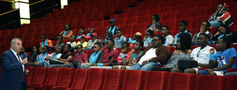 Kenyan students visit AUS | American University of Sharjah