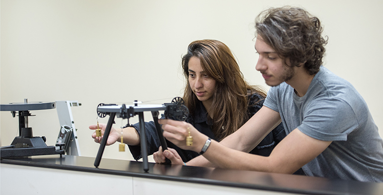 AUS launches a new Bachelor of Science in Physics, meeting local and ...